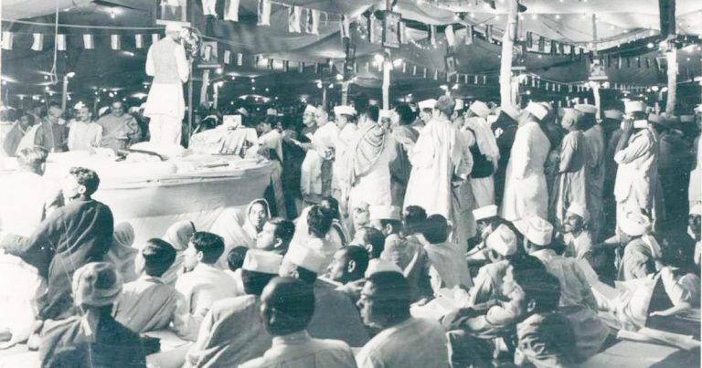 The Pledge of Independence | Desh-Videsh Media reaches 1.5 Millions+ ...